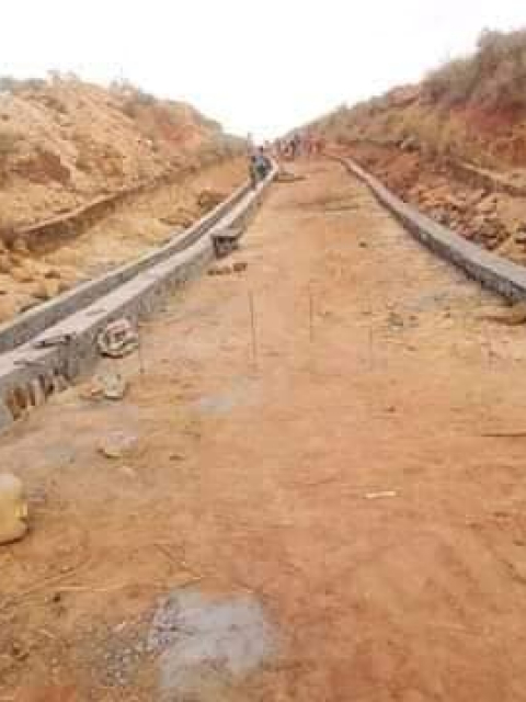 RN1A ROUTE DE L'IMPOSSIBLE MADAGASCAR MAINTIRANO TSIROANOMANDIDY RN1A