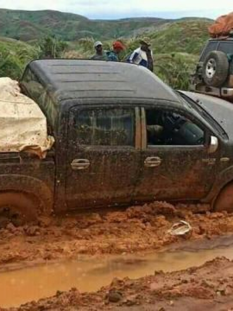 L'état de la route Maintirano 2020 et 2021 - Madagascar Terre d'Hospitalité